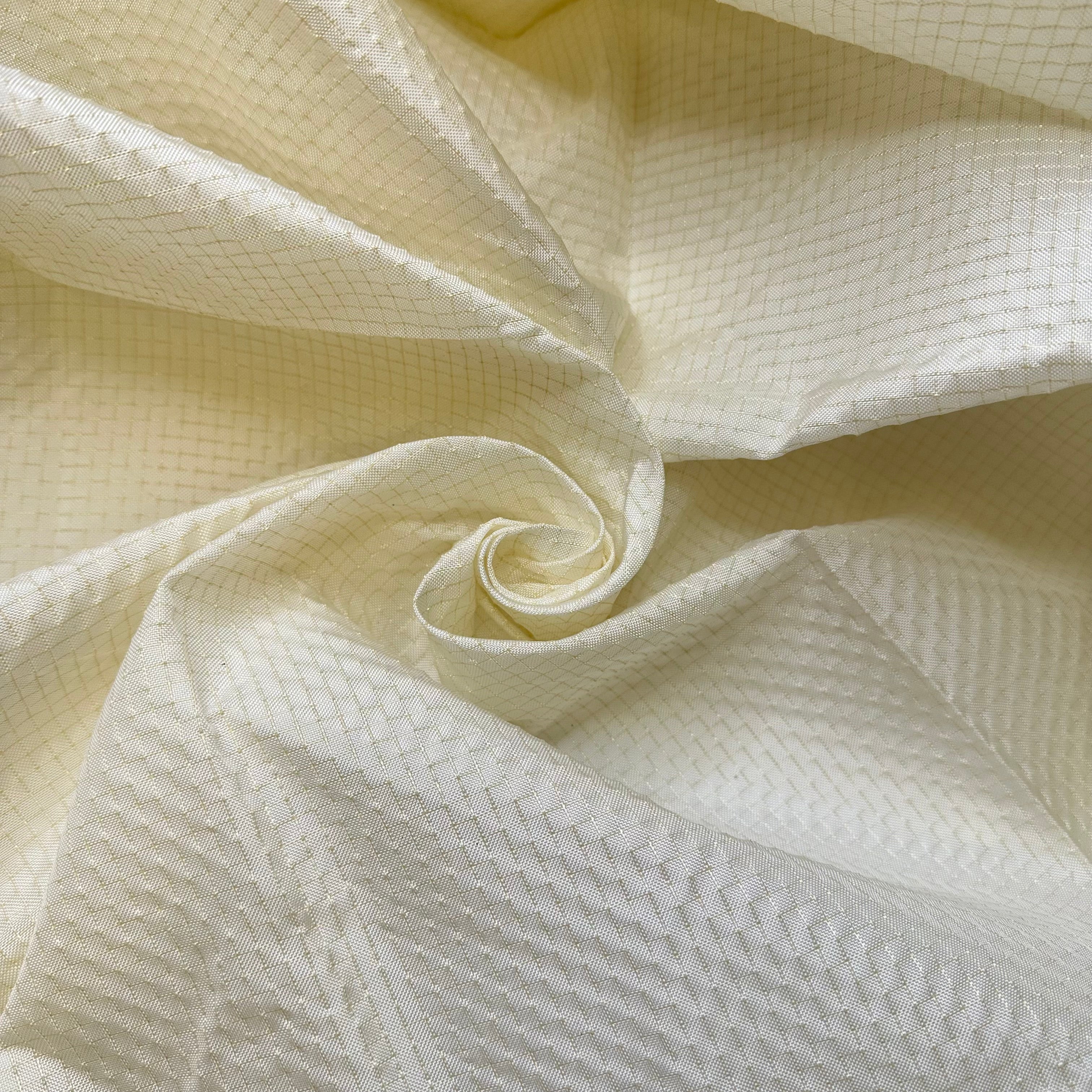 Utility Fabrics - Water Resistant Polyester Blend Woven - Cream/White ...
