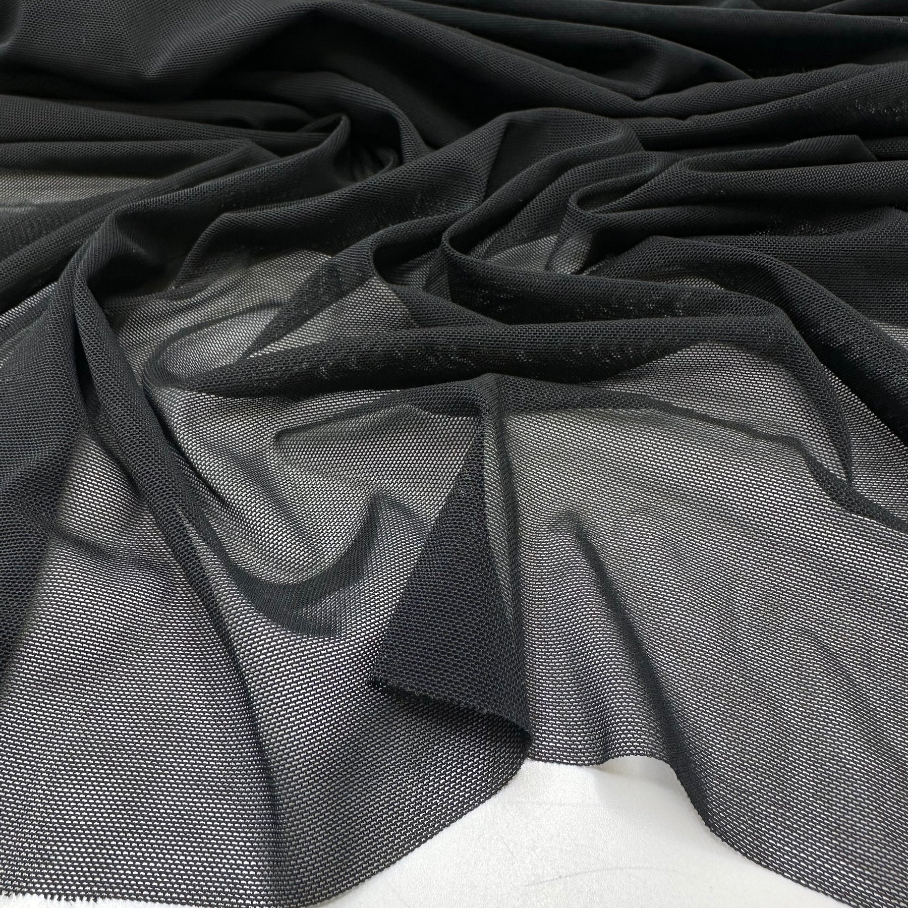 What A Mesh - Sport Mesh Poly/Spandex Knit - Black - 1.1M Bundle | FABCYCLE