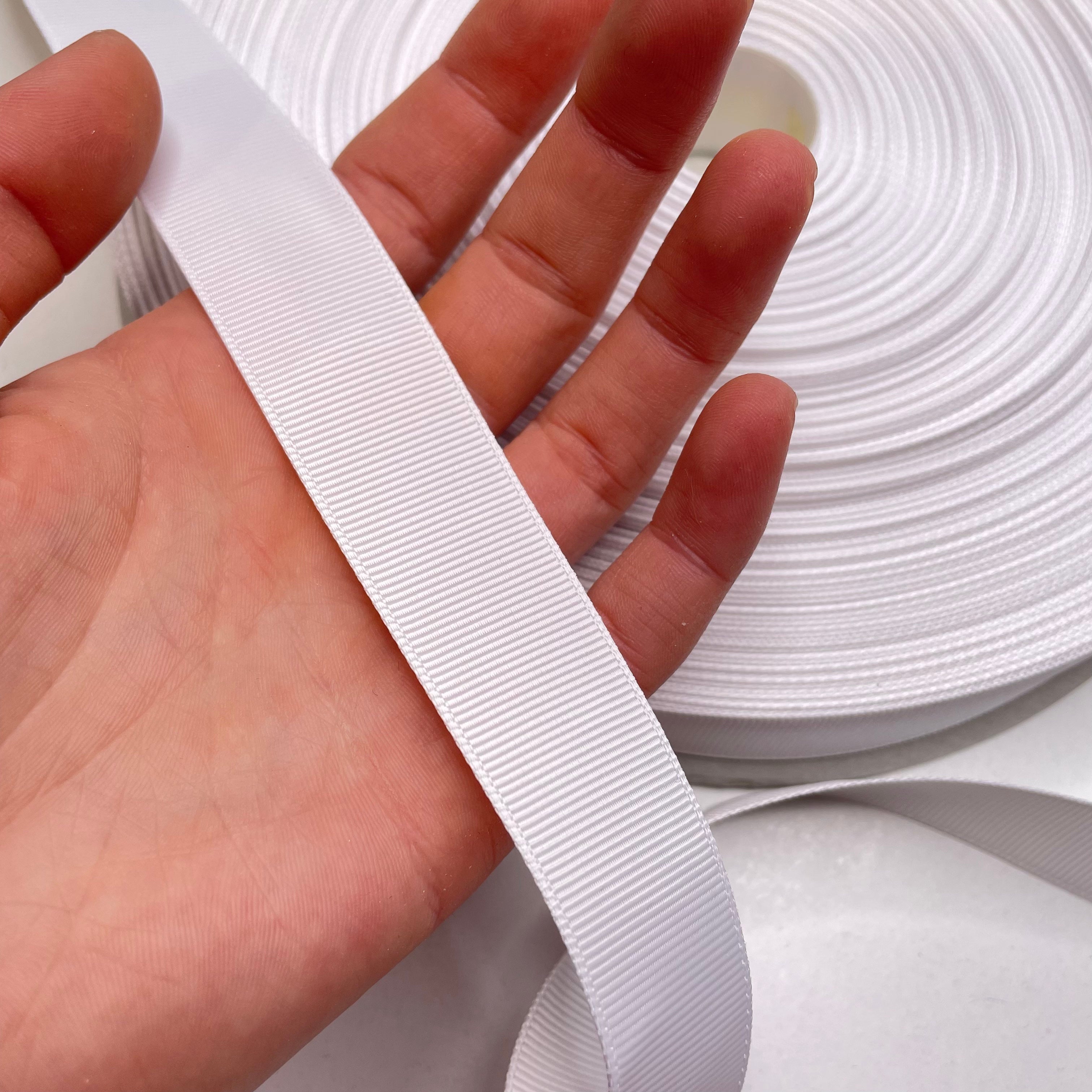 ⅞" (22mm) Ribbon Trim - White - 1M | FABCYCLE